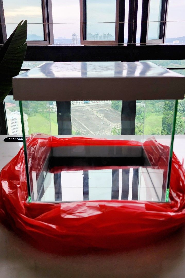Glass Fish Tank (30cm x 30cm x 30cm), Pet Supplies, Homes & Other Pet ...