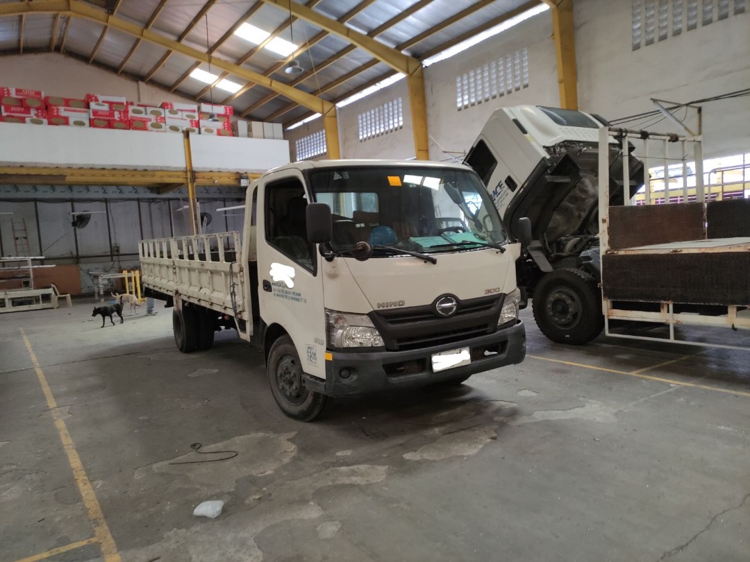HINO 300 6 WHEELER DROPSIDE BODY on Carousell