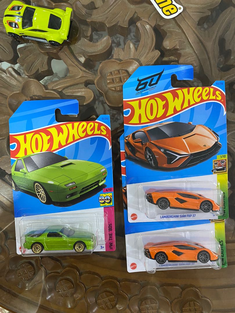 Hot wheels lambo & rx7, Hobbies & Toys, Toys & Games on Carousell