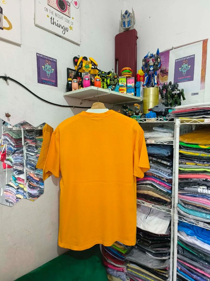 Kaos Disney Kuning Kunyit Big Winne The Pooh, Fesyen Pria, Pakaian ...