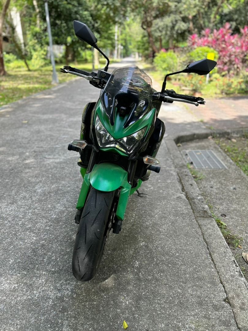 KAWASAKI Z800, 機車, 重機在旋轉拍賣