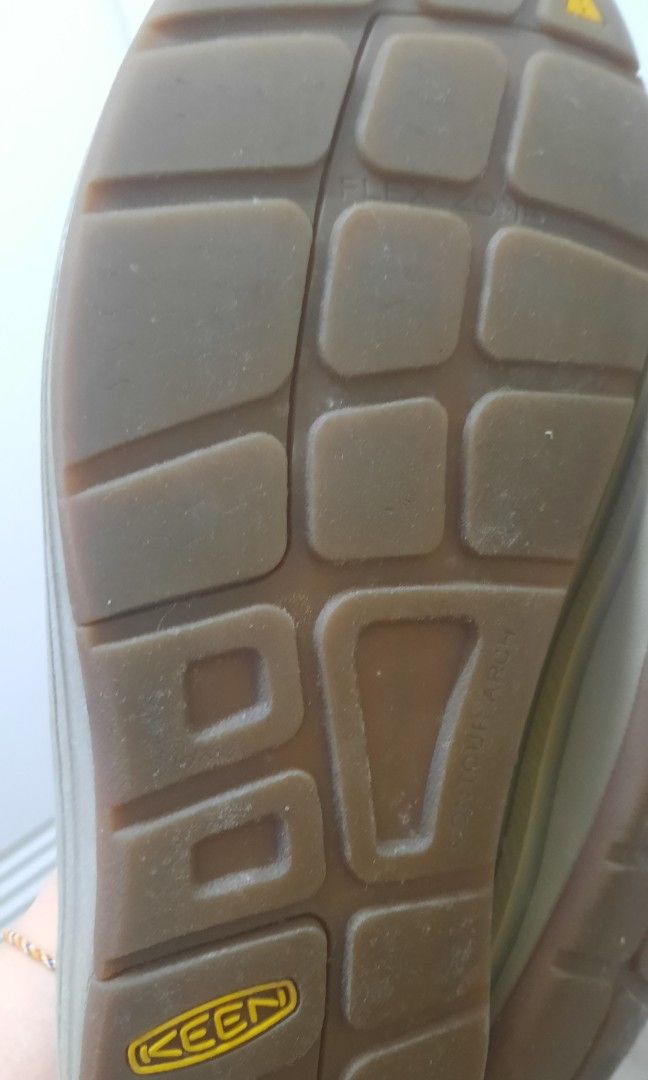 Keen, Men's Fashion, Footwear, Sneakers on Carousell