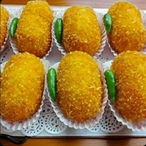 korket ragout frozen food premium, Makanan & Minuman, Snek di Carousell