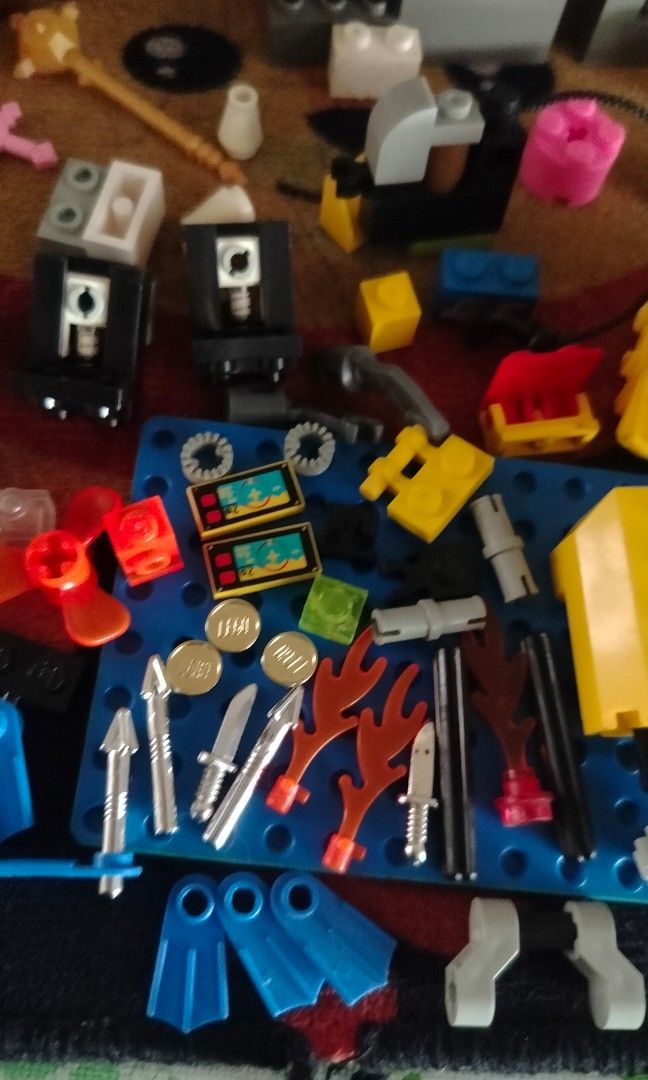 Lego spare parts on Carousell