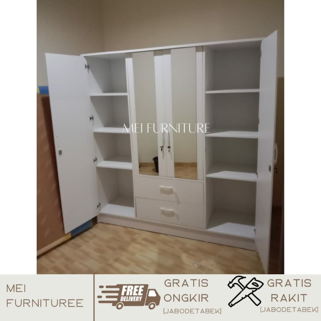 Lemari pakaian 4 pintu, Perabotan Rumah di Carousell