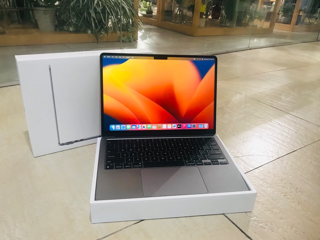 Macbook Air M2, 8GB RAM 256 SSD Os Ventura Cc 96, Computers & Tech ...