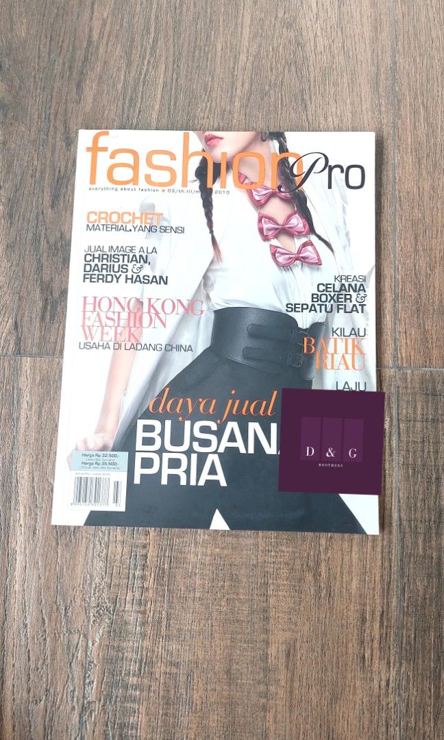 MAJALAH FASHION PRO MARET 2010, Buku & Alat Tulis, Majalah & Lainnya di Carousell