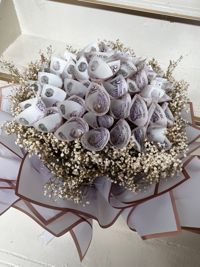 Money floral bouquet, Hobbies & Toys, Stationery & Craft, Flowers ...