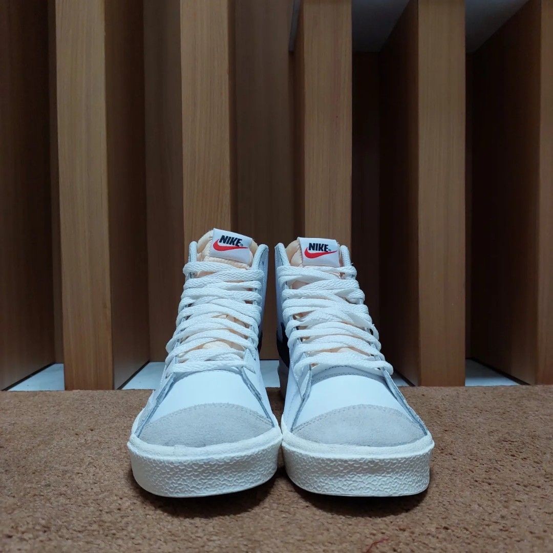 Nike Blezer high 42, Fesyen Pria, Sepatu , Sneakers di Carousell