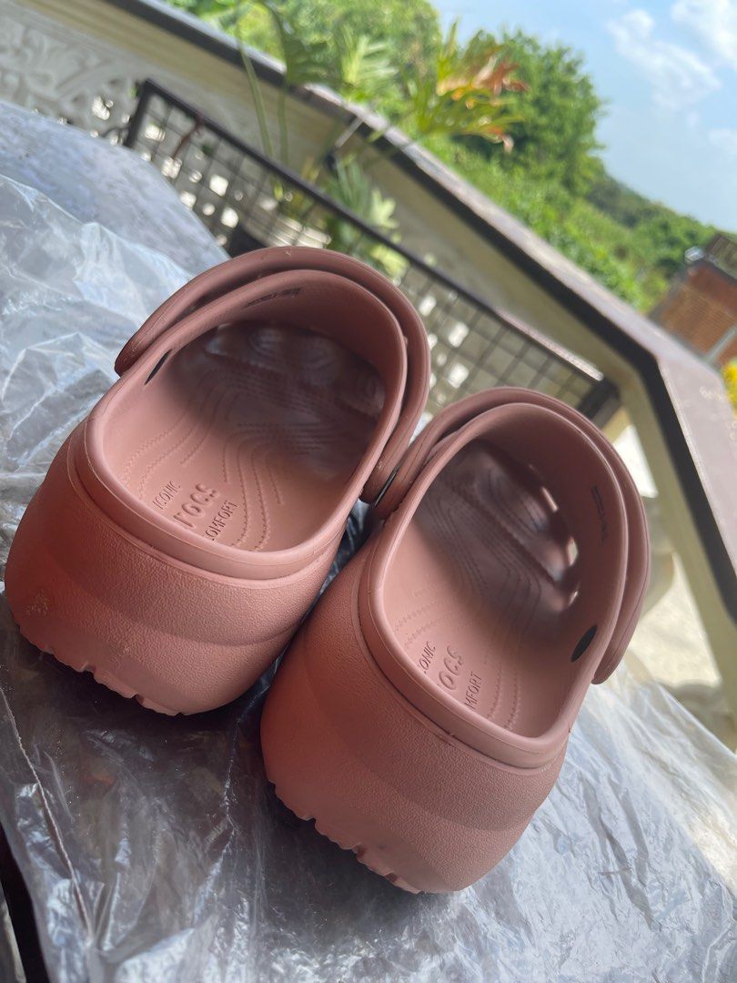 Original Crocs Platform Pale Blush Size W9 neg on Carousell