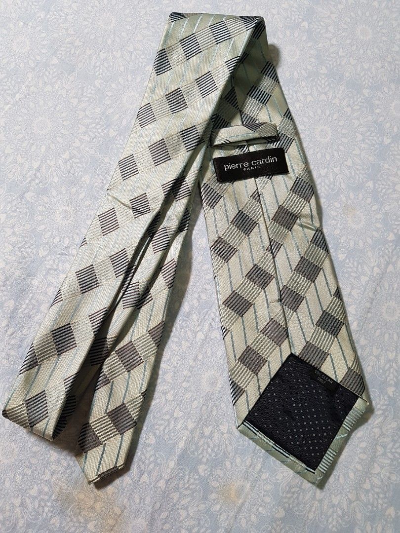 PIERRE CARDIN, Men's Fashion, Watches & Accessories, Ties on Carousell