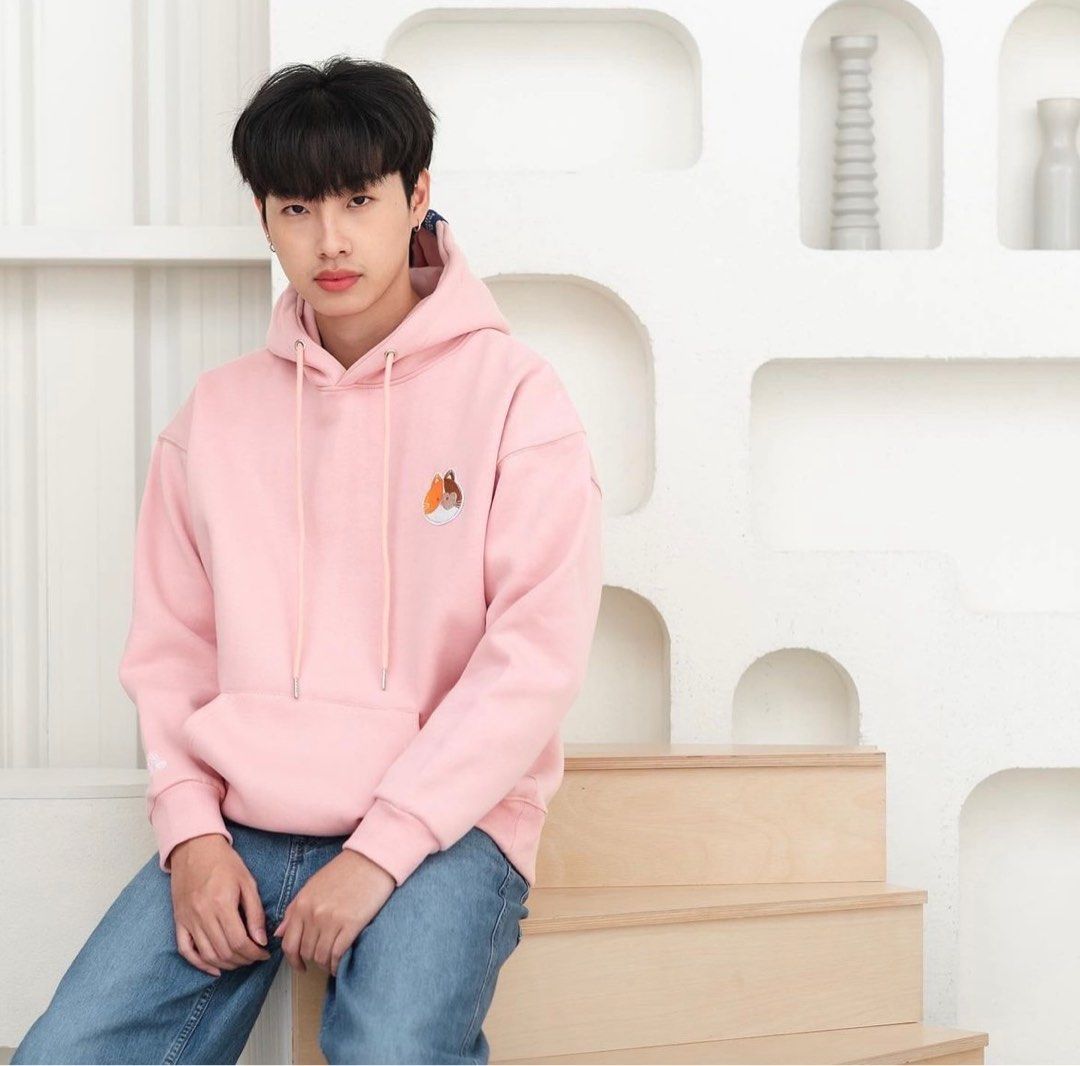 polly pastel pink hoodie build jakapan, Hobbies & Toys, Memorabilia ...