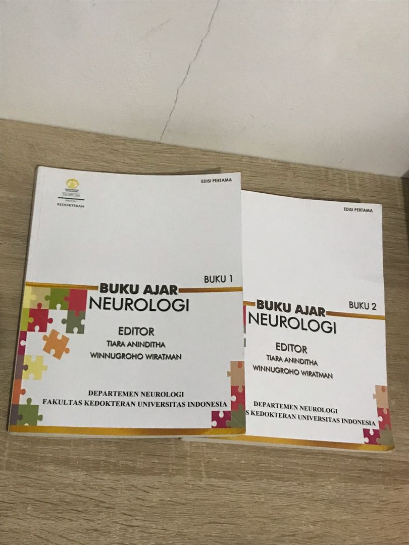 [Preloved] Buku Ajar Neurologi FKUI Edisi 1, Buku & Alat Tulis, Buku Pelajaran di Carousell
