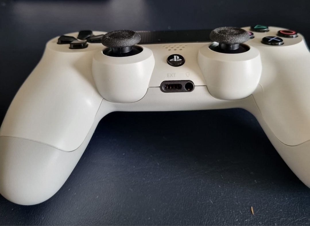 PS4 Controller White, Video Gaming, Gaming Accessories, Controllers on ...