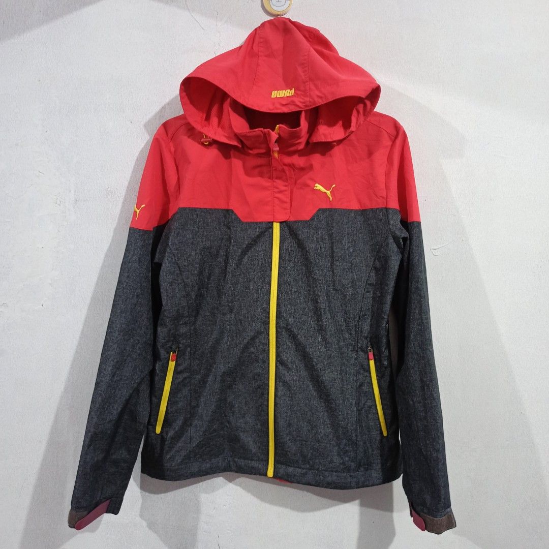 Puma outdoor jacket, Fesyen Pria, Pakaian , Baju Luaran di Carousell