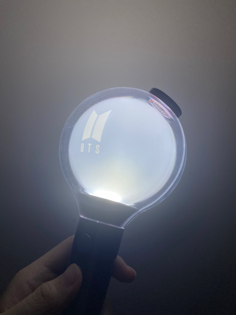 [RENT] BTS Army Bomb Special Edition, Hobbies & Toys, Collectibles ...