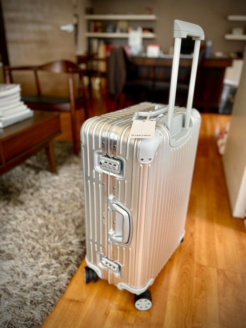RIMOWA LUGGAGE - Original Check-In M (Silver), Hobbies & Toys, Travel ...