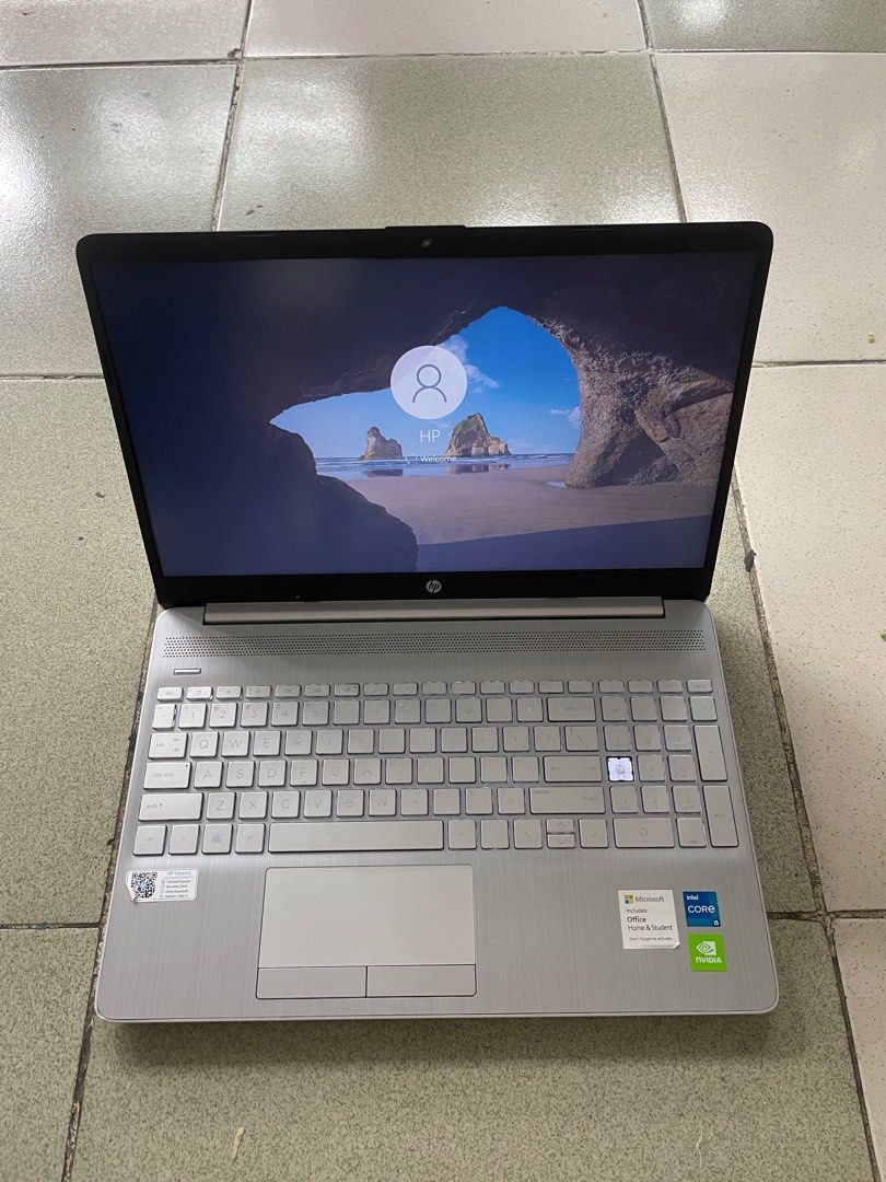 Rush for sae only Hp i5-11th gen 8gb 512gb ssd nvidia geforce mx350 on ...