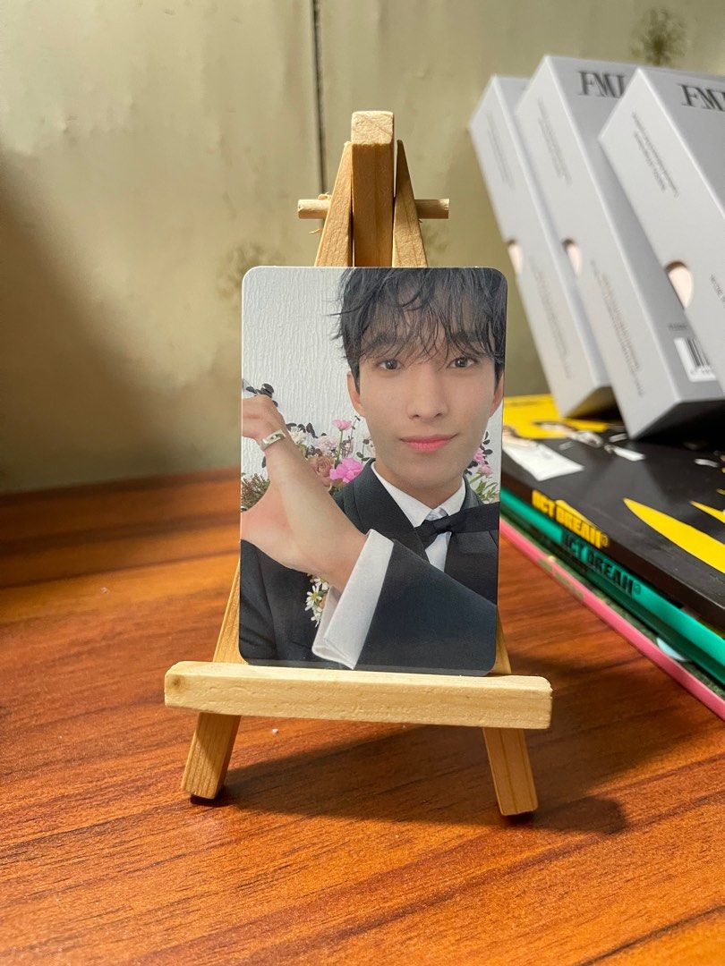 Seventeen FML DK Photocard, Hobbies & Toys, Memorabilia & Collectibles, K-Wave on Carousell