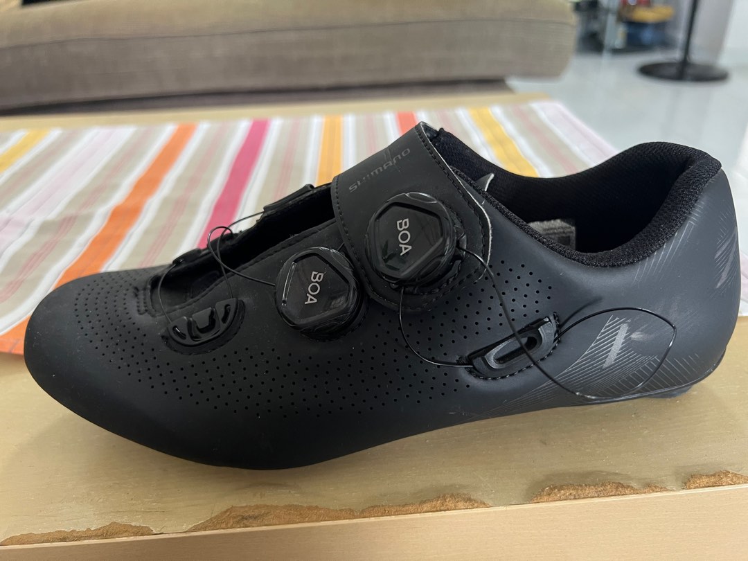 Shimano RC7 Road bike shoes, Sports Equipment, Bicycles & Parts, Parts ...