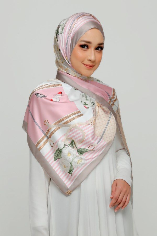 SOFEA ROSE SKYLA camilia, Women's Fashion, Muslimah Fashion, Tops on ...
