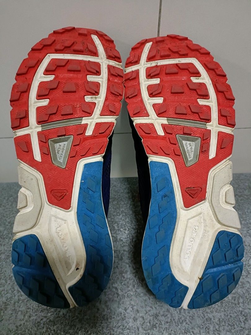 Solomon Running/Walking shoes, Men's Fashion, Footwear, Sneakers on ...