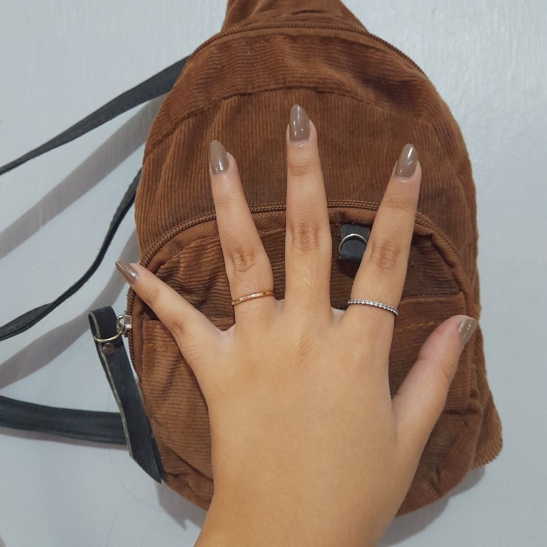 Tas corduroy FREE, Fesyen Wanita, Tas & Dompet di Carousell