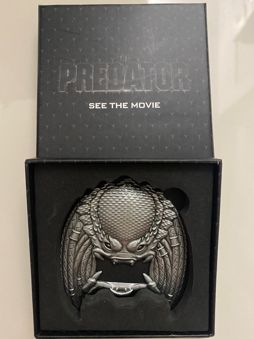 THE PREDATOR BOTTLE OPENER, Hobbies & Toys, Memorabilia & Collectibles ...