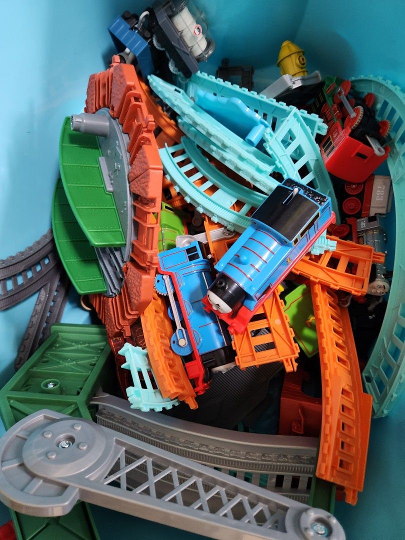 Thomas the train, Hobbies & Toys, Toys & Games on Carousell