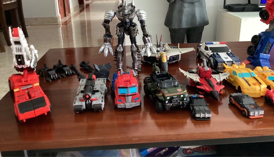 Transformers Bundle, Hobbies & Toys, Toys & Games on Carousell