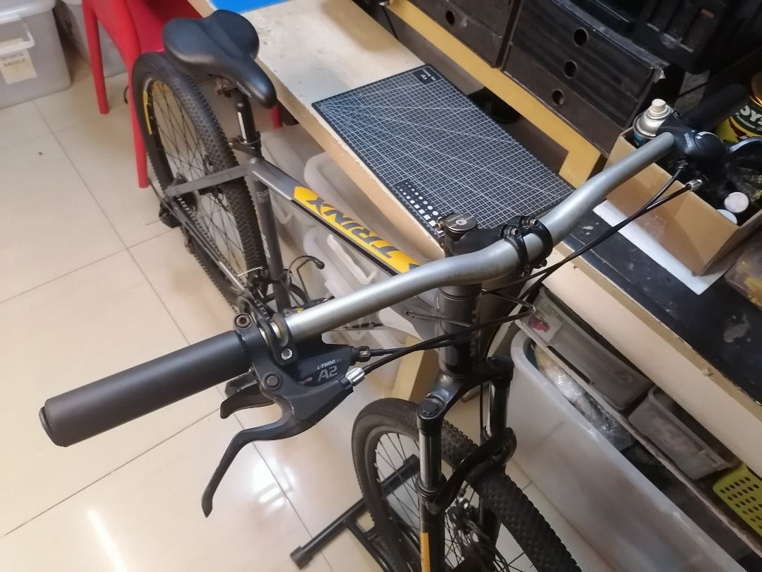 Trinx Majes 100 26er Gray-Yellow MTB Mountain Bike on Carousell