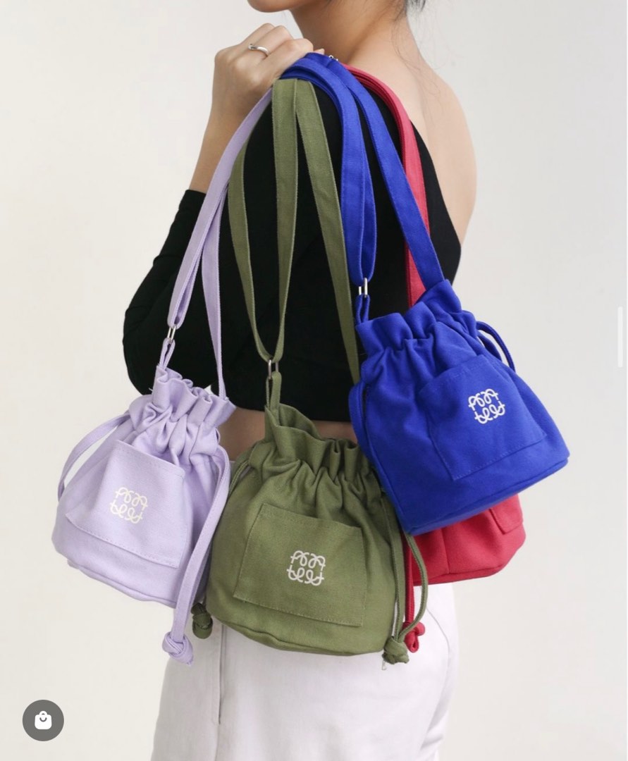 TTR froot loop bag (cotton candy), Women's Fashion, Bags & Wallets ...