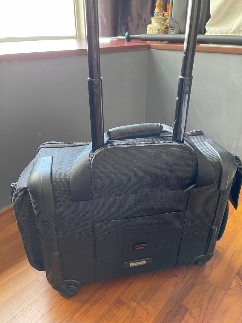 Tumi Deluxe 4 wheel Case, Hobbies & Toys, Travel, Luggage on Carousell