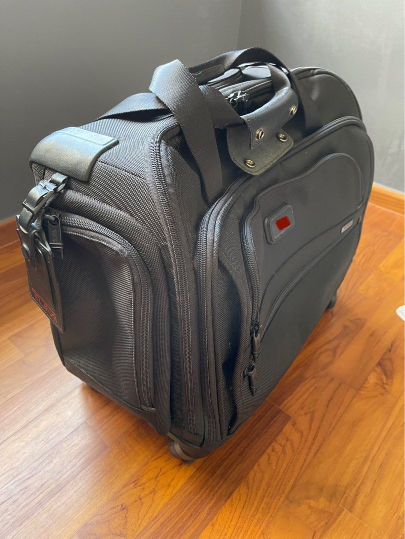Tumi Deluxe 4 wheel Case, Hobbies & Toys, Travel, Luggage on Carousell
