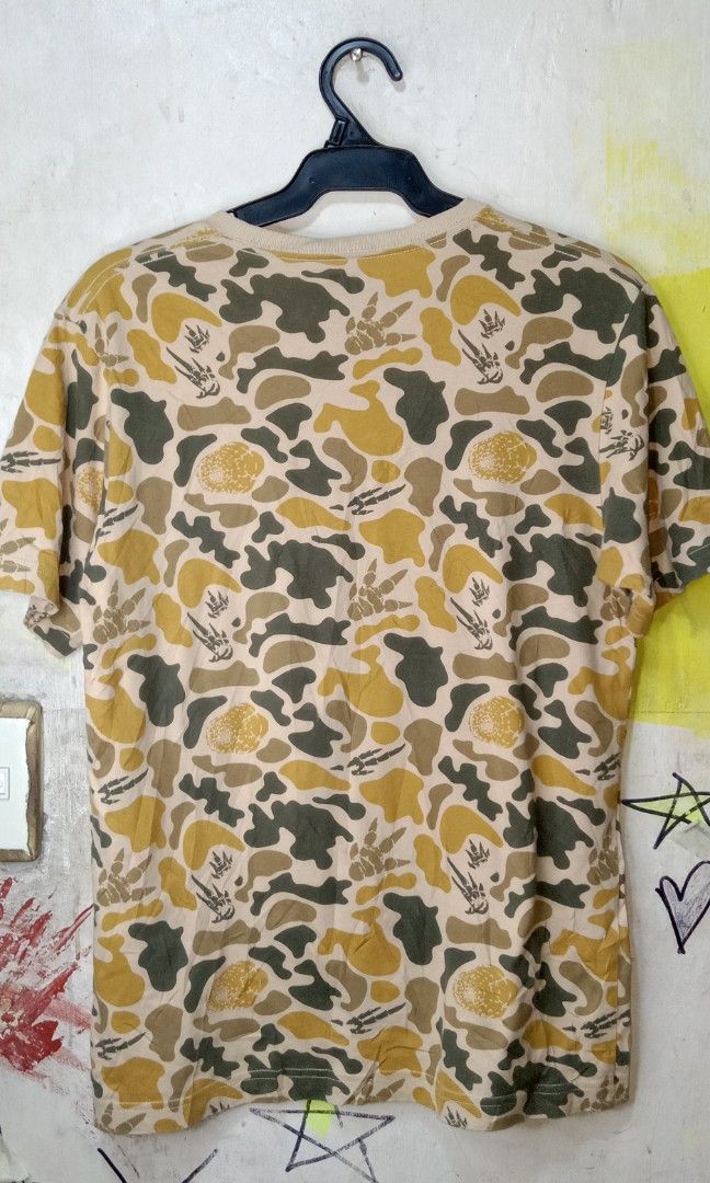 Uniqlo comoplogde on Carousell