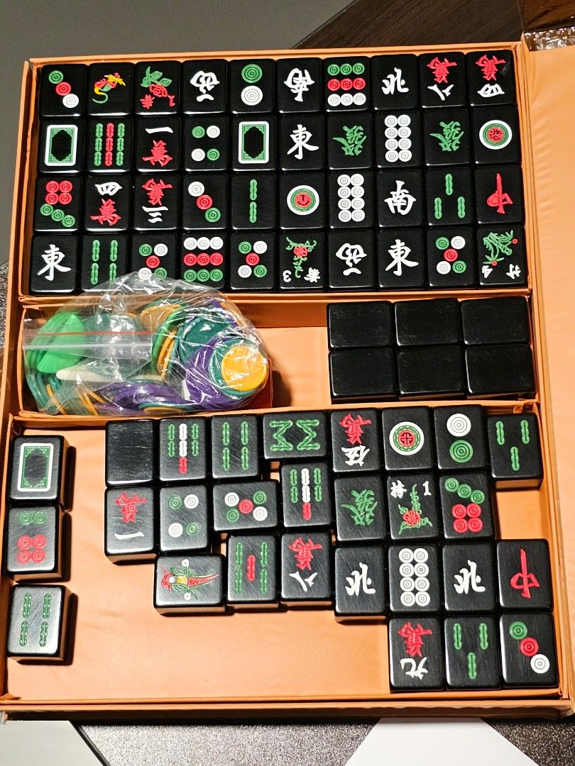 Used Black Tiles Mahjong Set, Hobbies & Toys, Toys & Games on Carousell