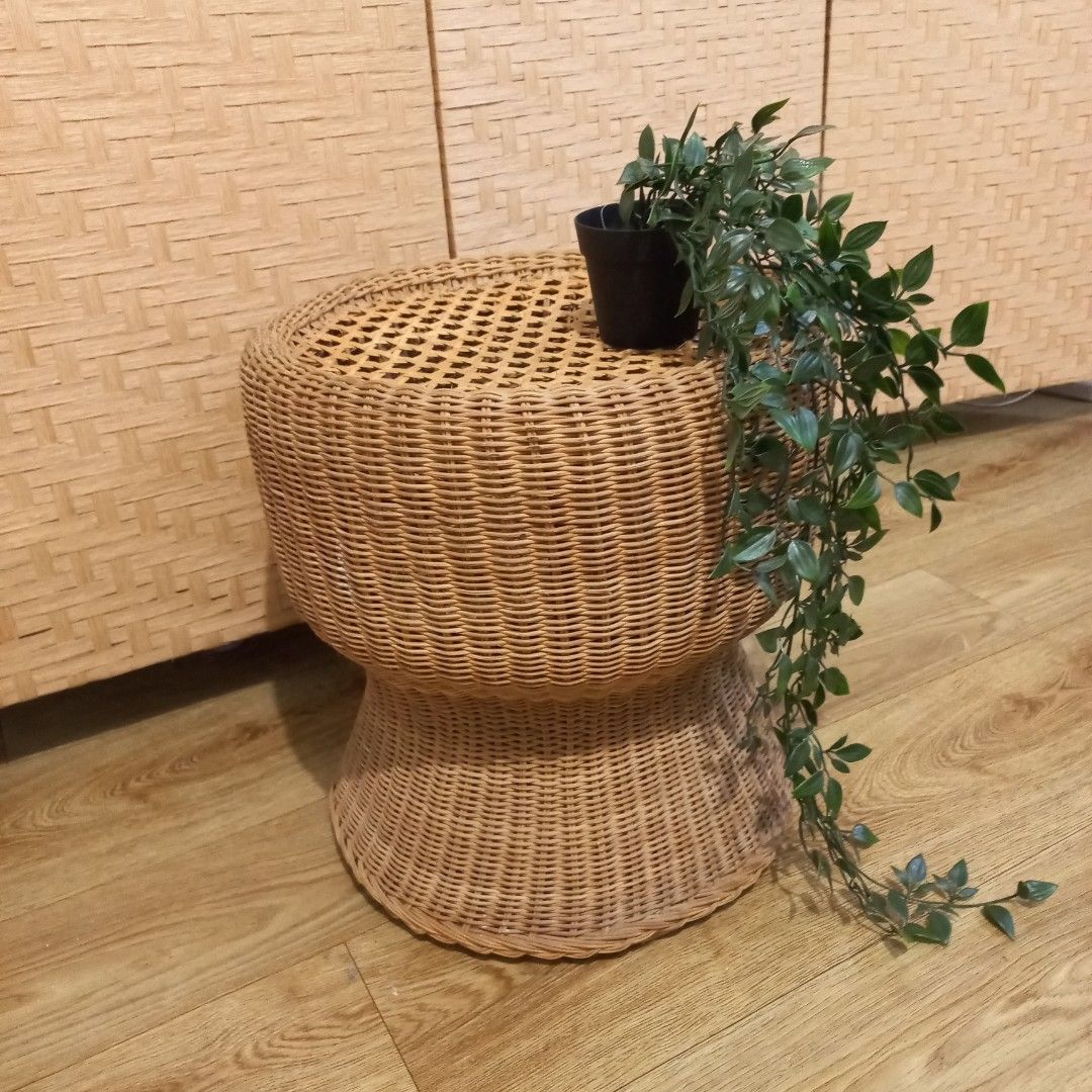 Vintage solihiya rattan wicker round stool on Carousell
