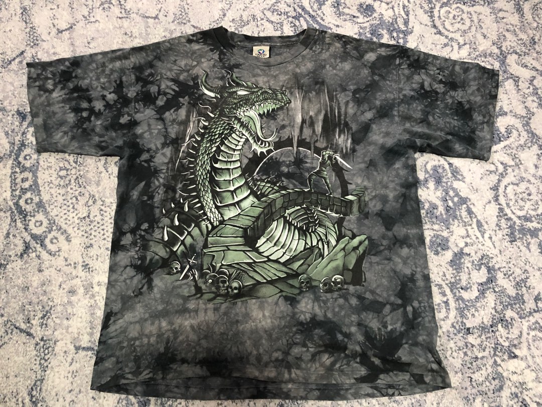 Vintage Tee Dragon (XL), Men's Fashion, Tops & Sets, Tshirts & Polo ...