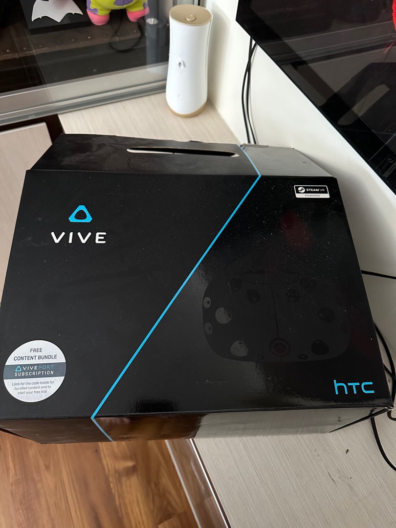 Vive VR set, Video Gaming, Video Games, Others on Carousell