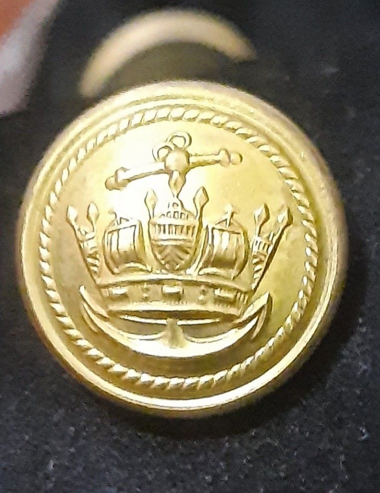 8 Vintage Merchant Navy Crown and Anchor Button Gaunt of London ...
