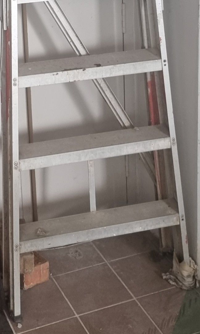 9 Step Ladder, Furniture & Home Living, Home Improvement & Organisation ...