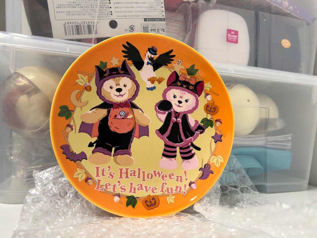日本廸士尼 Tokyo Disney Duffy and Shelliemay Halloween 紀念碟 小餐碟 直俓 14cm, 興趣及 ...