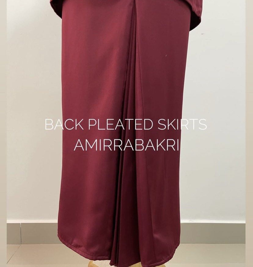 Aglaia by Amirra Bakri, Women's Fashion, Muslimah Fashion, Baju Kurung ...