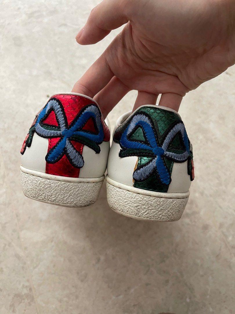 Authentic Gucci Ace Flower Embroidered Sneakers size 39, Women's ...