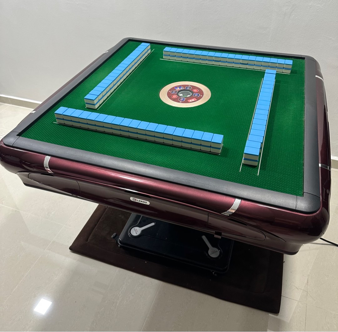 Auto Manjong Table, Hobbies & Toys, Toys & Games on Carousell
