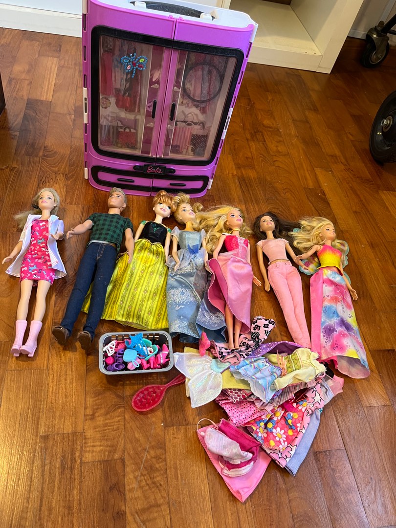 Barbie toys, wardrobe and clothes, Hobbies & Toys, Toys & Games on ...
