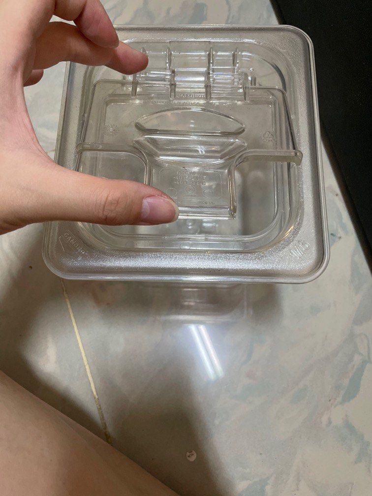 Cambro container 1/6 with lid, Furniture & Home Living, Kitchenware ...