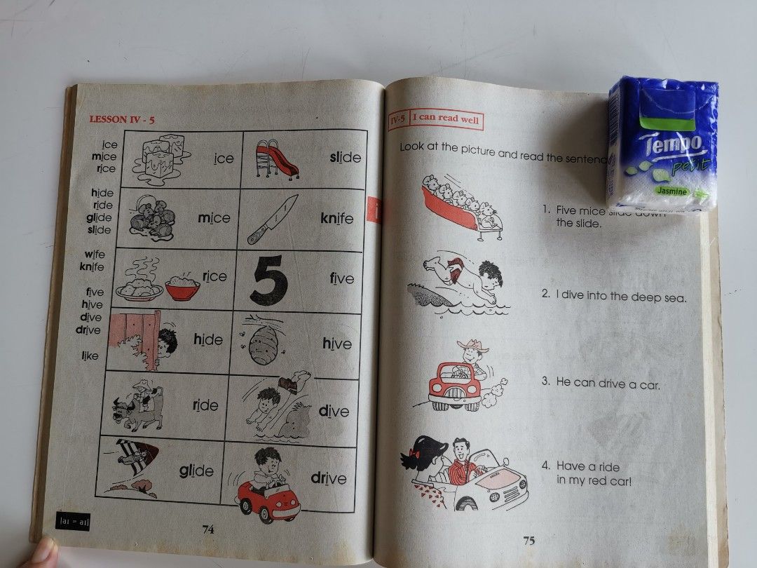 Complete Phonics set with text, enrichment n supplementry exercise, 興趣及 ...