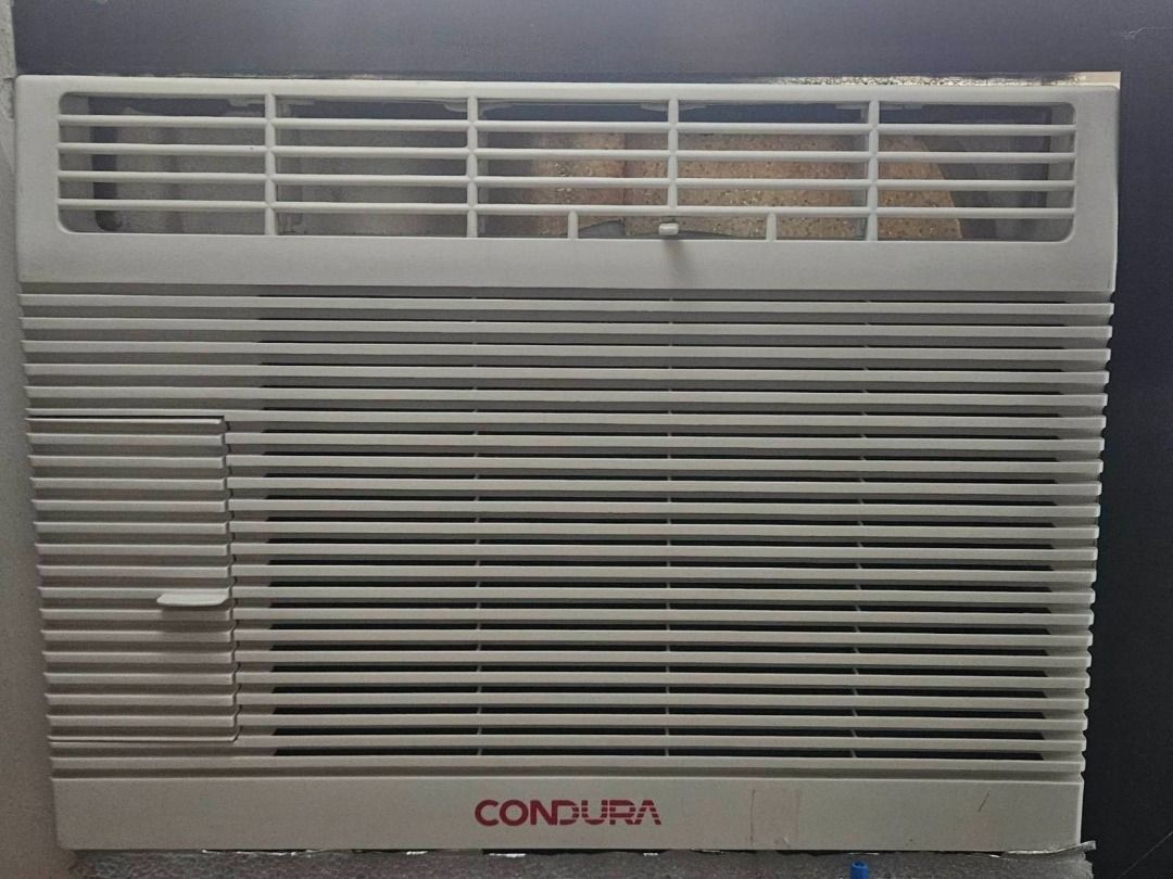 Condura (6s) 0.5HP window type aircon, TV & Home Appliances, Air ...