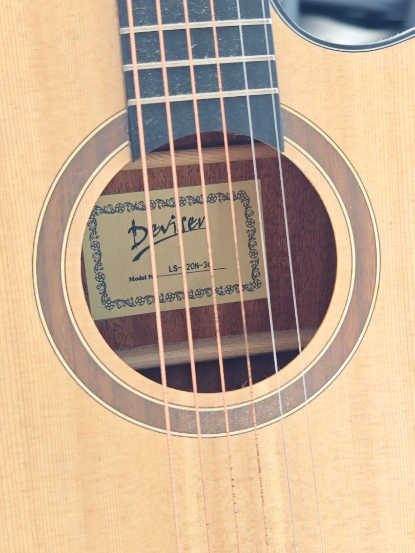 Deviser Acoustic Guitar, Hobbies & Toys, Music & Media, Musical ...